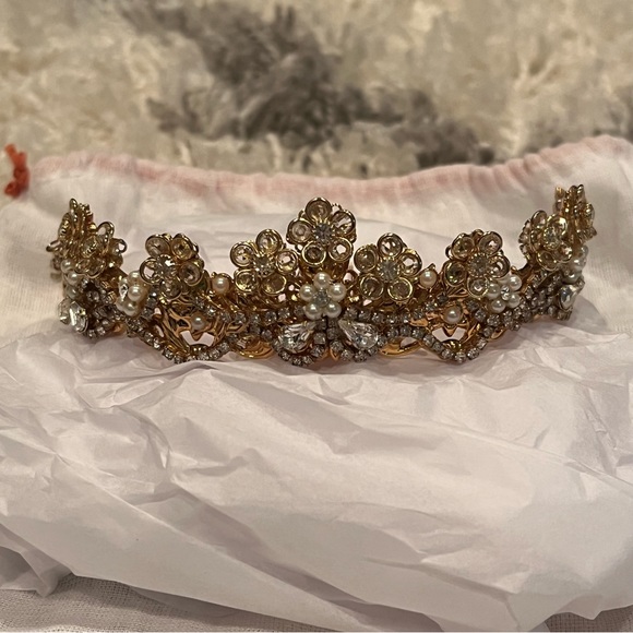 Accessories | Vintage Embellished Tiara | Poshmark
